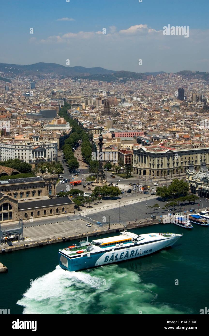 Ferry arriving port barcelona hi-res stock photography and images - Alamy
