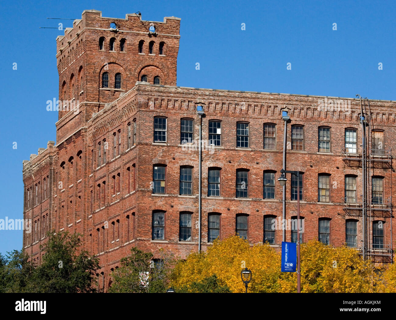 Fortress office building Stock Photo - Alamy