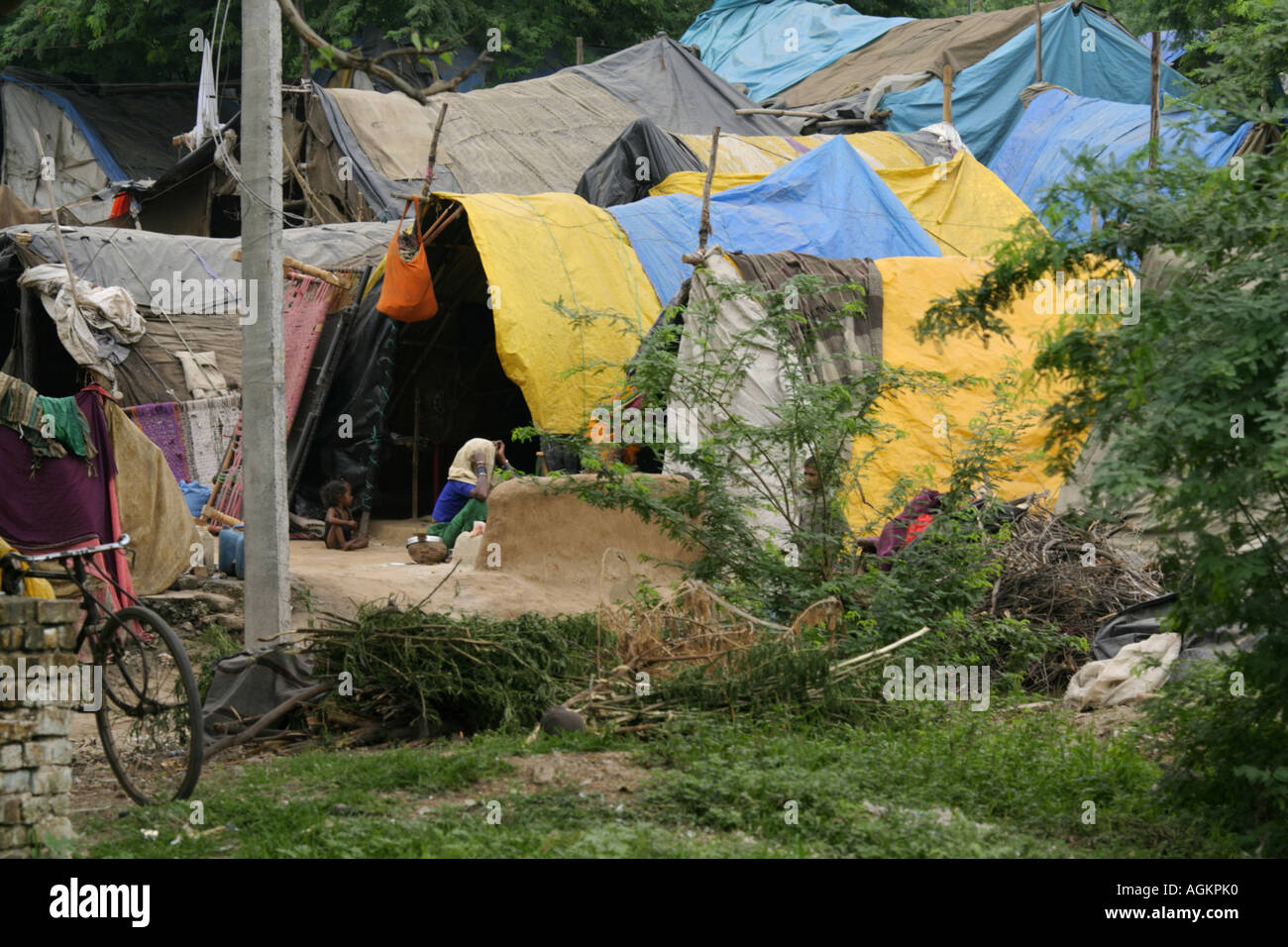Lifestyle in a large camp, India Stock Photo - Alamy