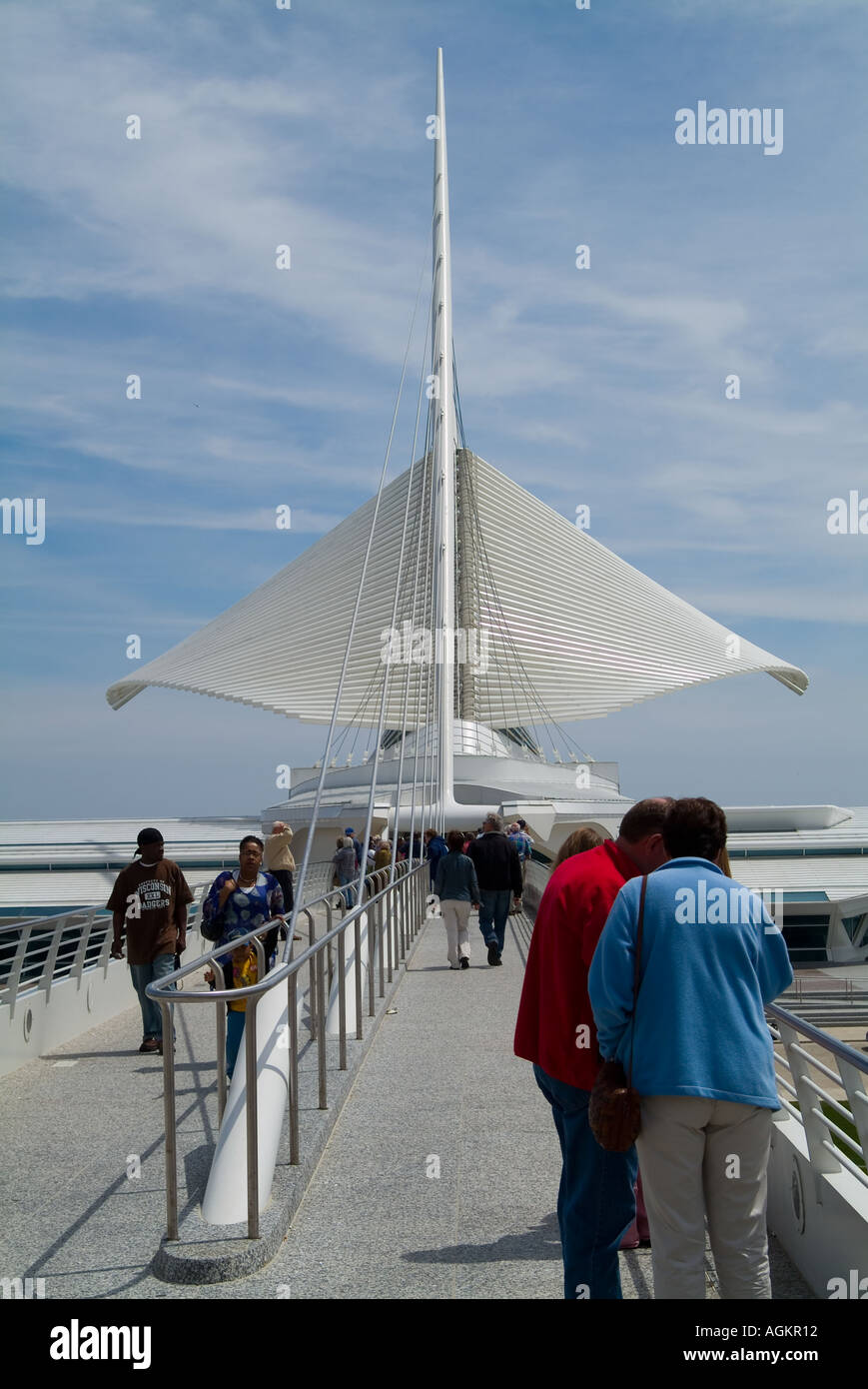 Milwaukee art museum Calatrava wings in semi collapsed position front ...