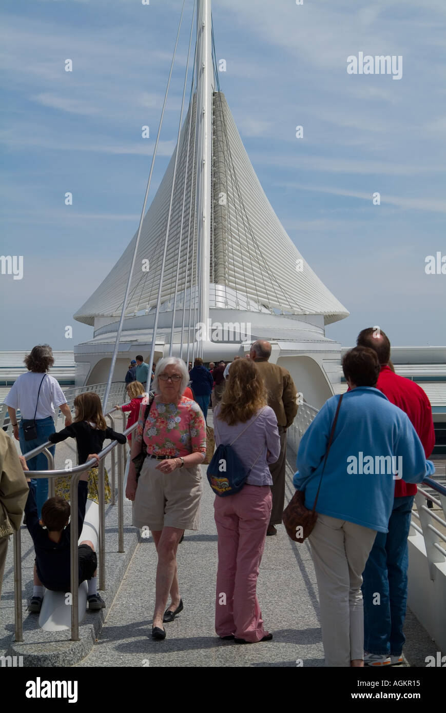 Milwaukee art museum Calatrava wings in collapsed position front view ...