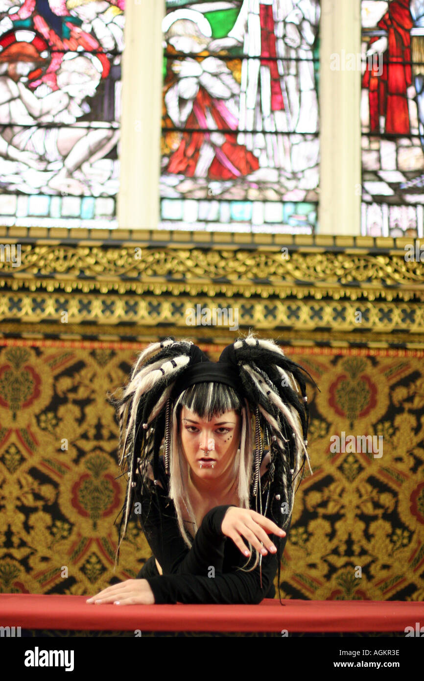 Girl praying church hi-res stock photography and images - Alamy