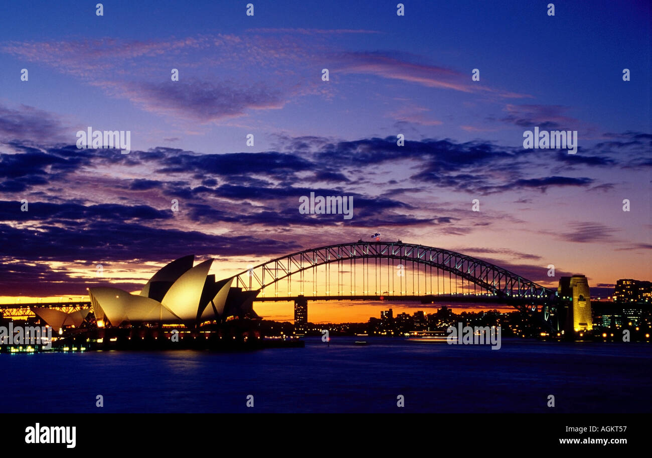 The landmarks Harbour Bridge and opera house of Sydney Australia at ...