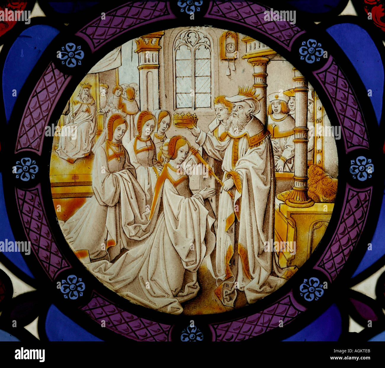 Stained glass roundel hi-res stock photography and images - Alamy