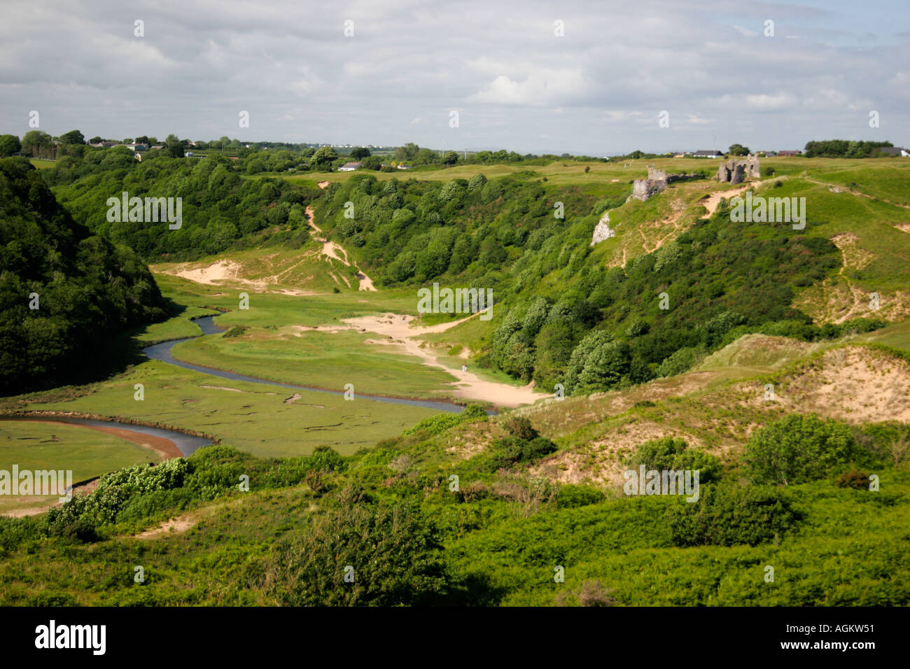 PENNARD PILL WITH PENNARD CASTLE, GOWER PENINSULA, SOUTH WALES, U.K ...