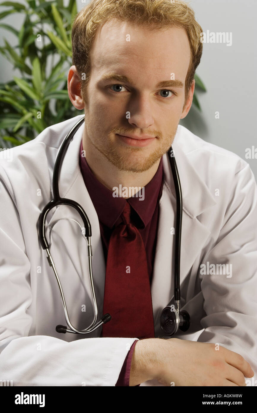 Portrait of a male doctor Stock Photo - Alamy