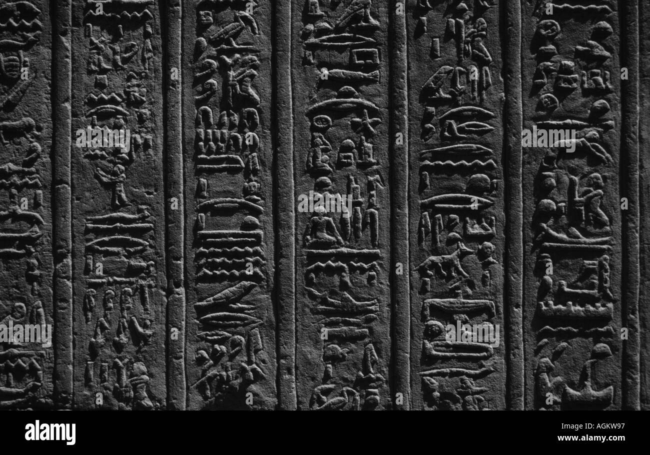 Hieroglyphics egypt Black and White Stock Photos & Images - Alamy