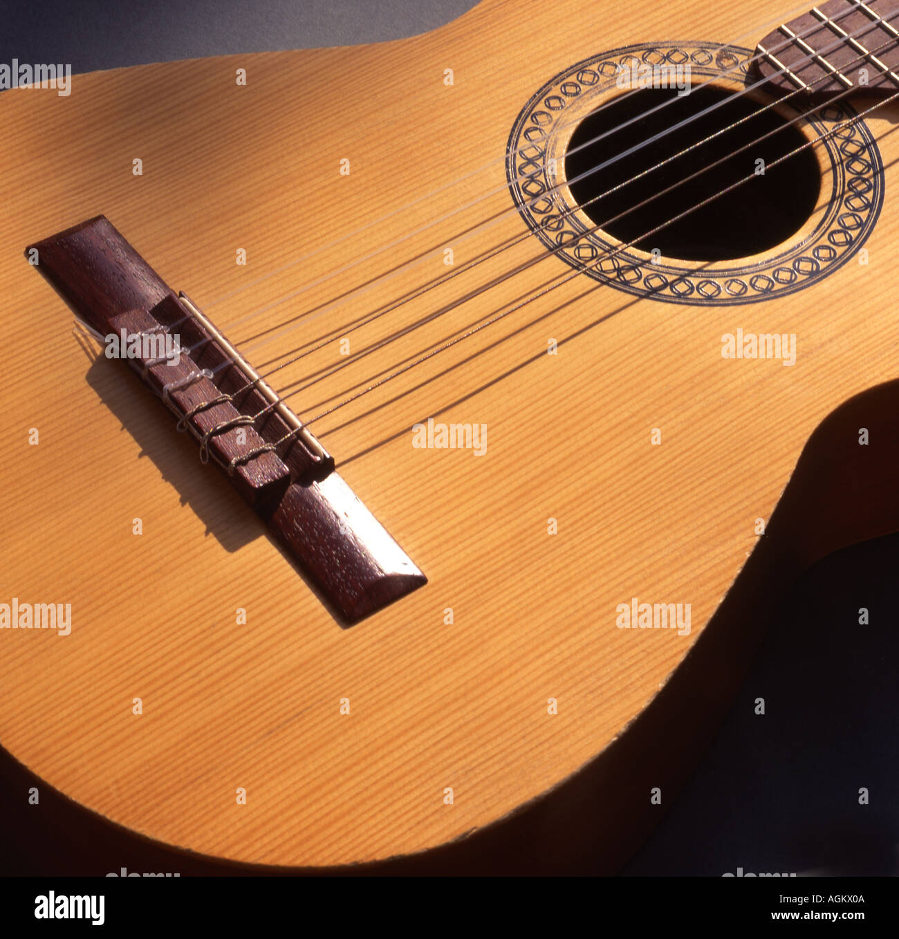 Strings shadow hi-res stock photography and images - Alamy