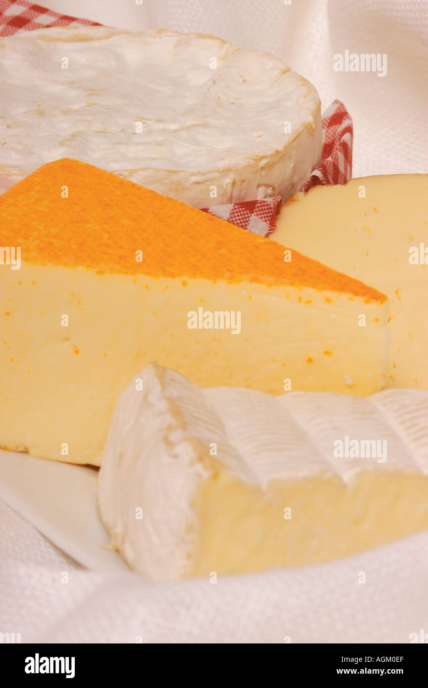 Montagne cheese hi-res stock photography and images - Alamy