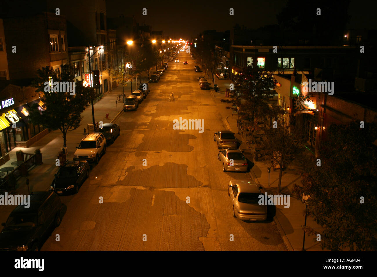 dark empty street at night Chicago Illinois Stock Photo - Alamy