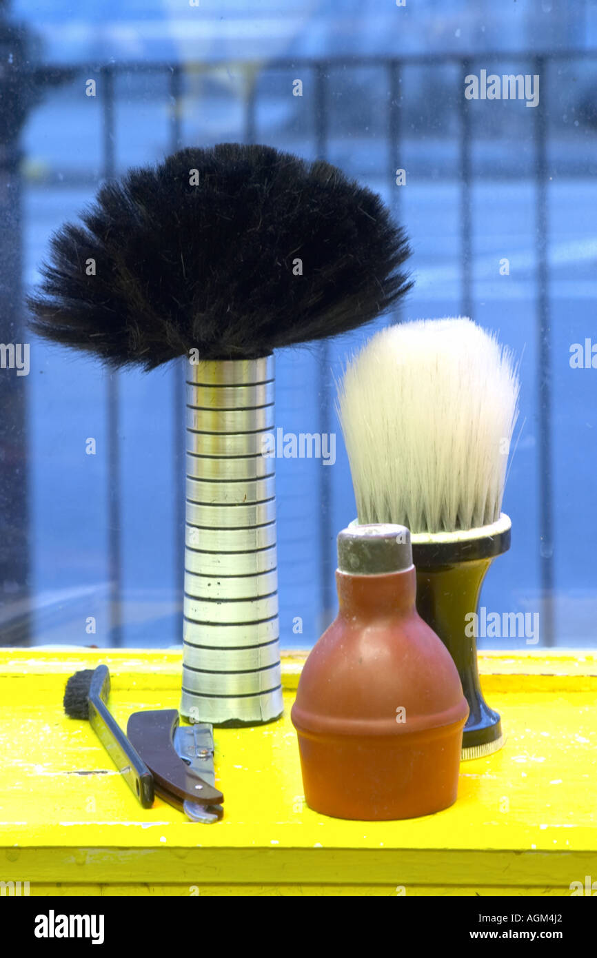 Shaving kit hi-res stock photography and images - Alamy