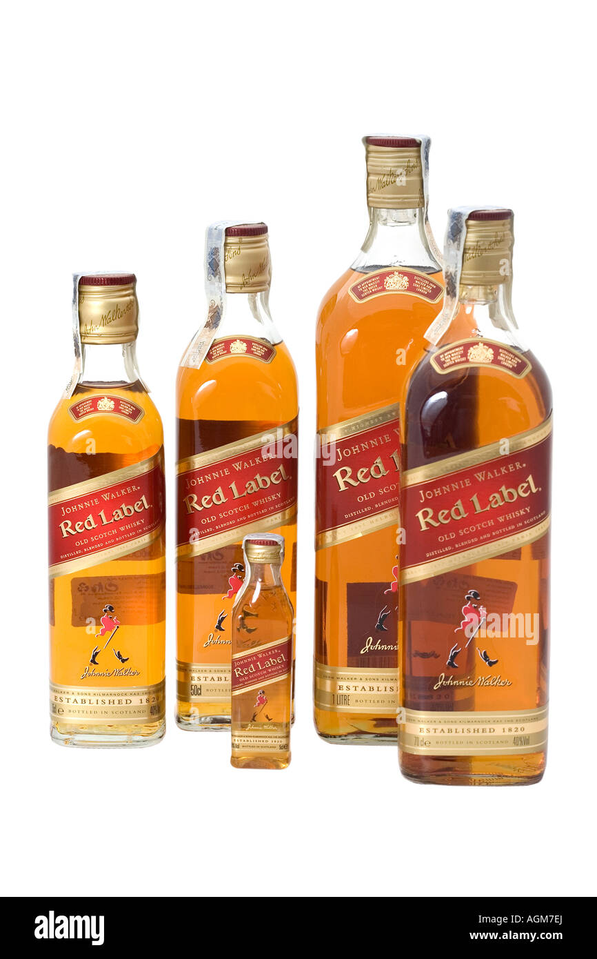 Whisky red label bottle glass hi-res stock photography and images - Alamy