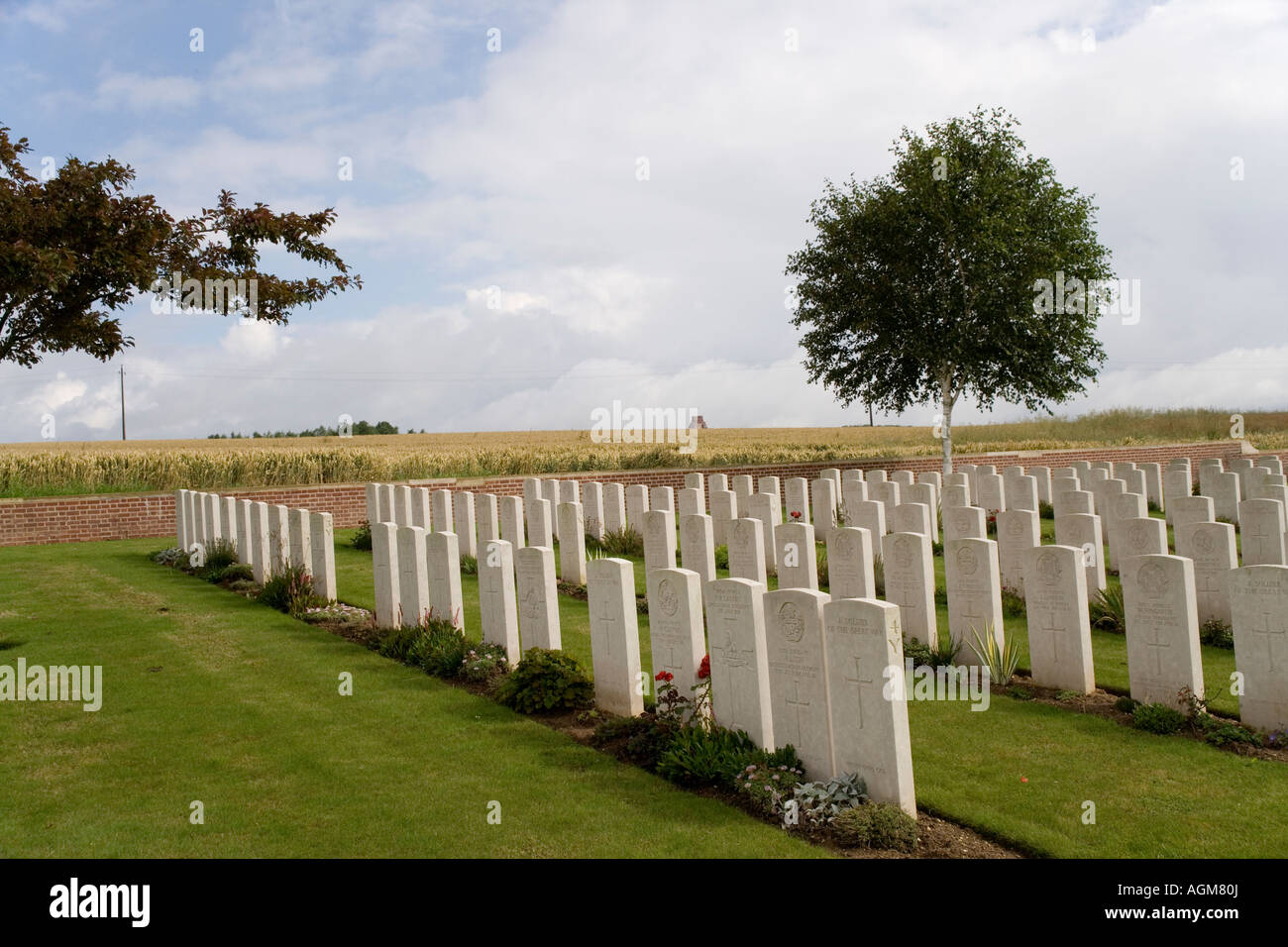 The Lonsdale Commonwealth War Graves Commission British Cemetery of the ...
