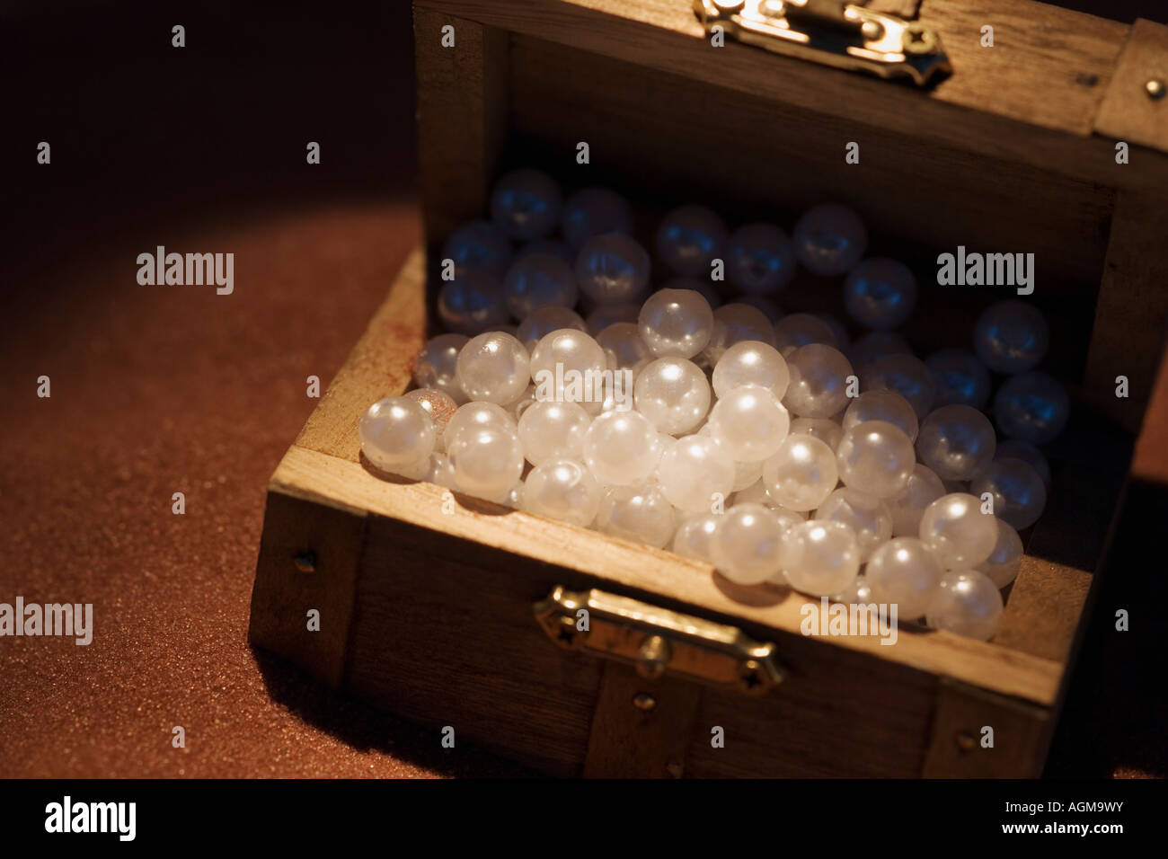 Pearls in a box Stock Photo - Alamy