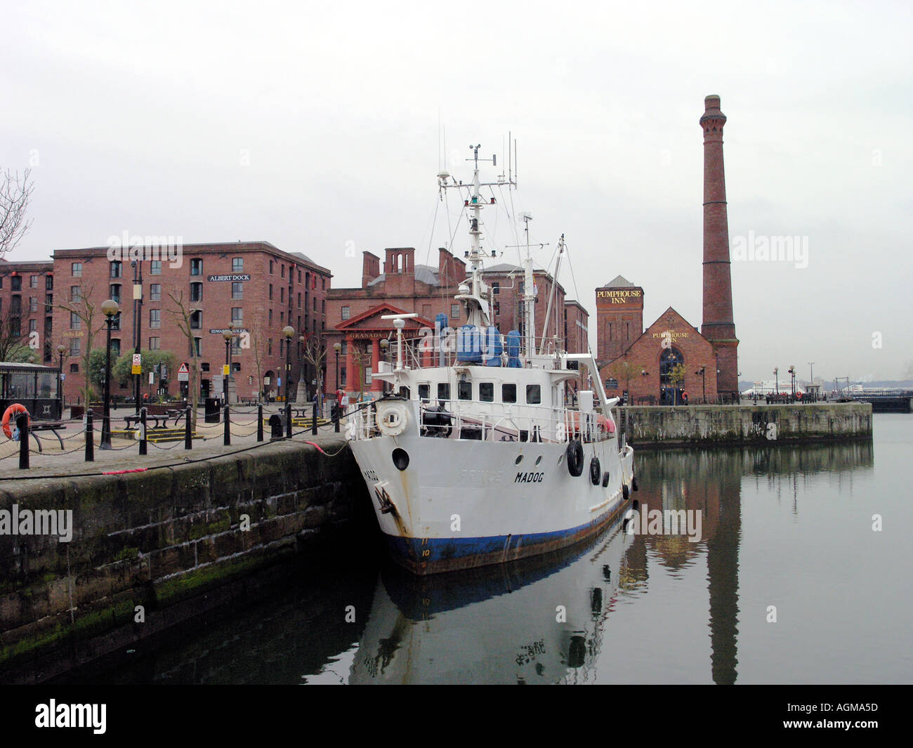Liverpool quay hi-res stock photography and images - Alamy
