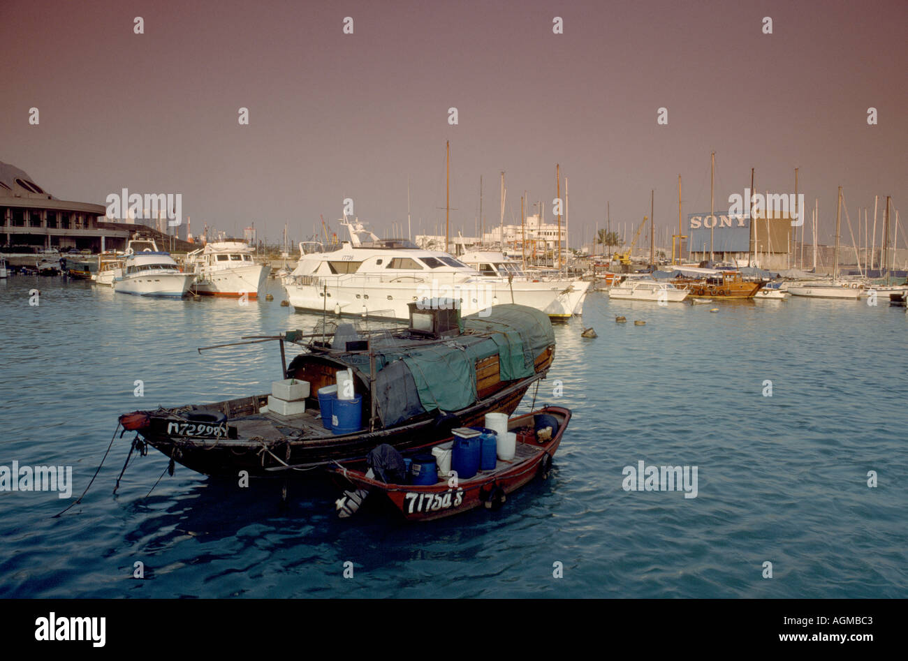Travel Photography - Boats in a marina in Hong Kong in Southeast Asia ...