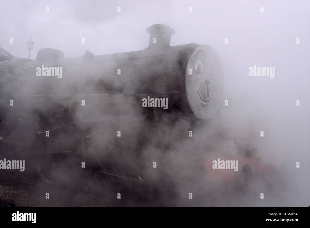 Thomas The Tank Engine Gordon Crashes