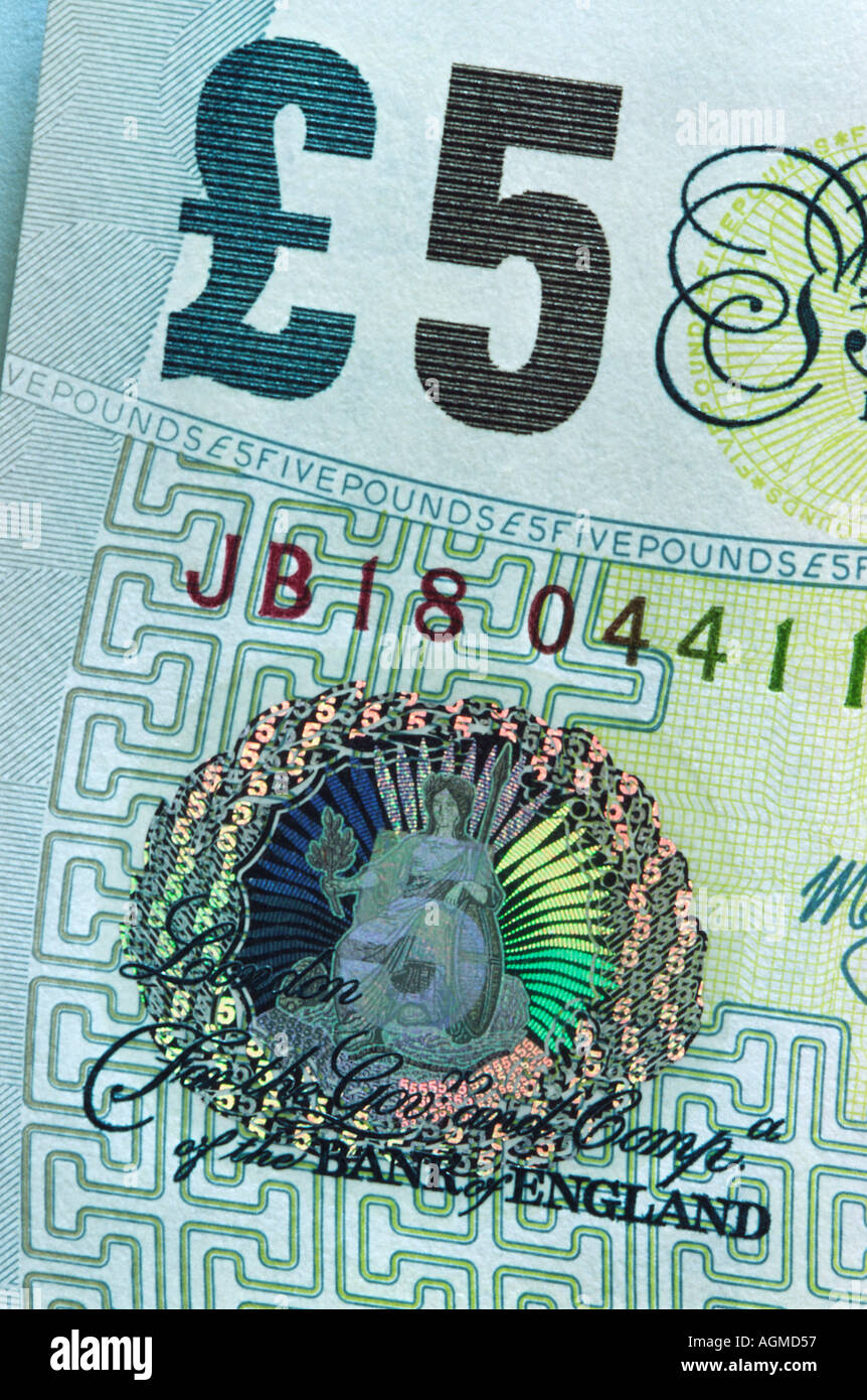 Close up of Part of British Five Pound Note Stock Photo - Alamy