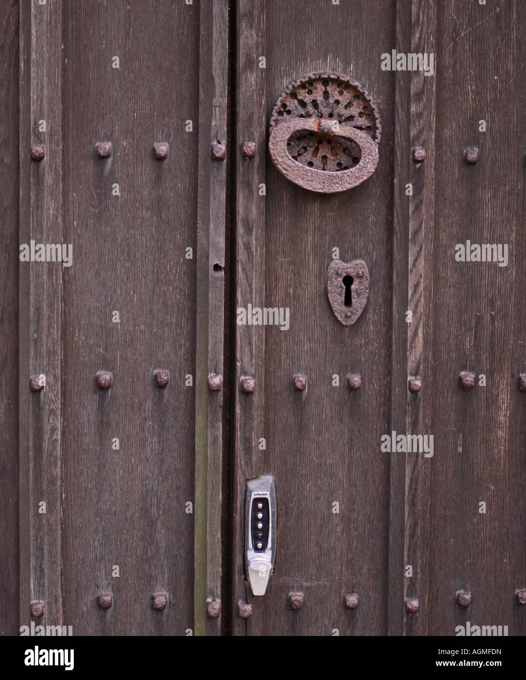 Door knockerm hi-res stock photography and images - Alamy
