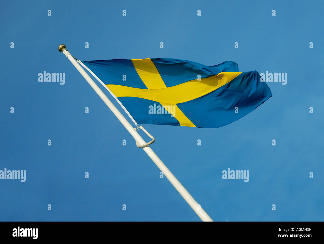 National emblem of sweden hi-res stock photography and images - Alamy