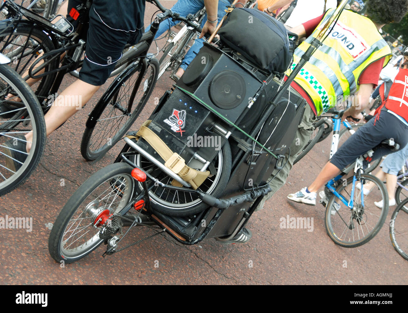 Sound system hi-res stock photography and images - Alamy
