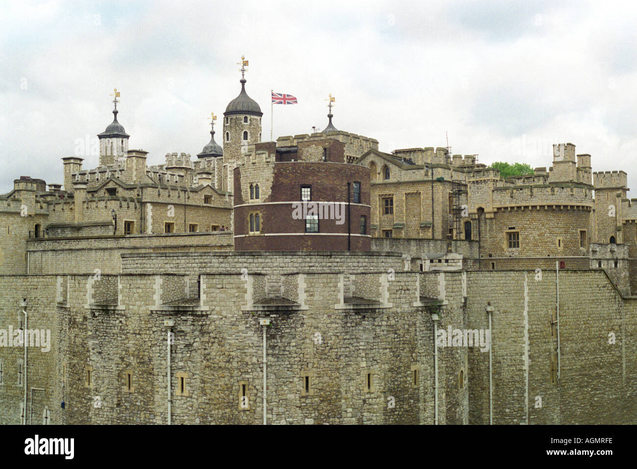 Raleigh cell tower of london hi-res stock photography and images - Alamy