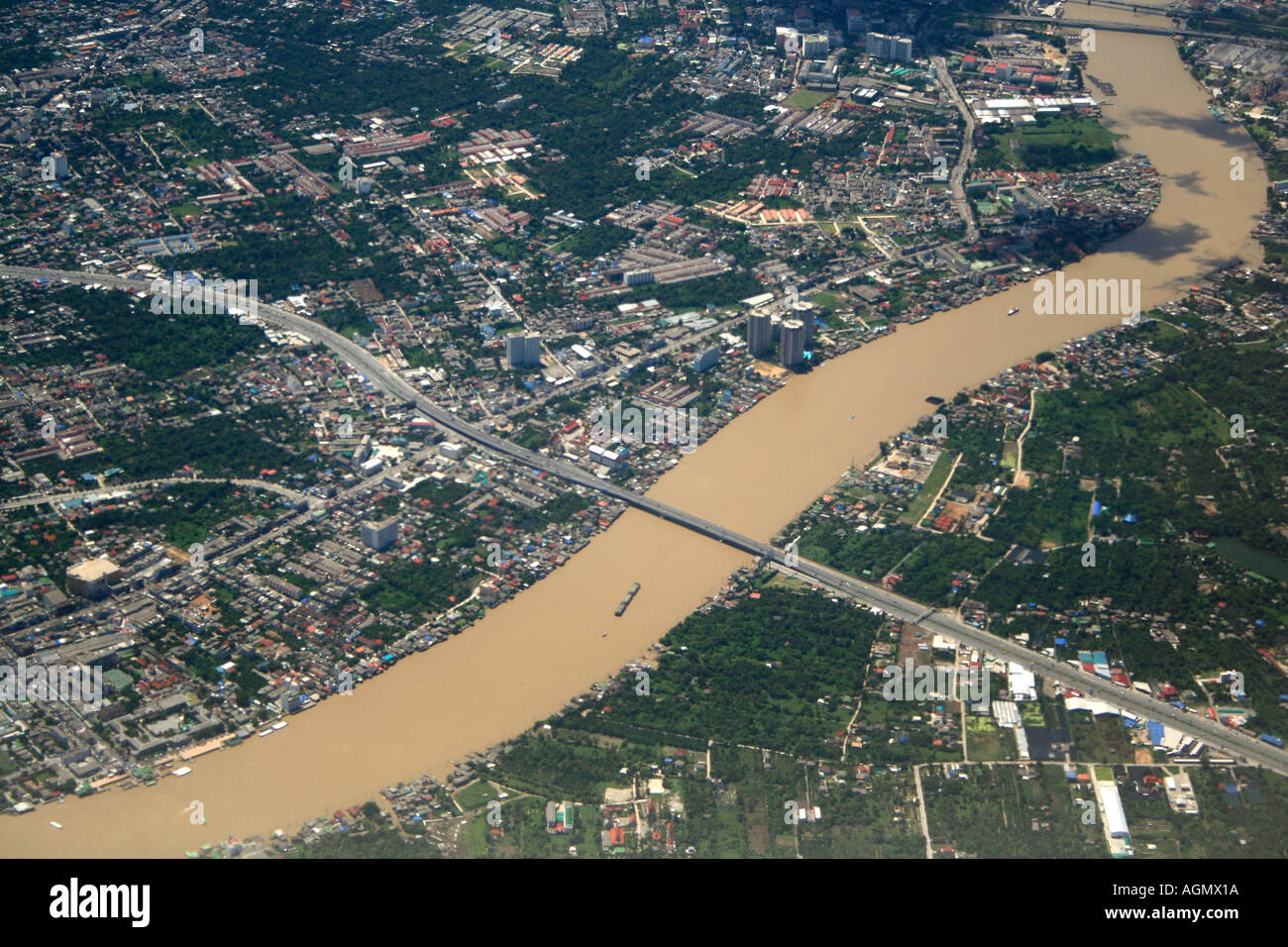 Aerial view on bridge hi-res stock photography and images - Alamy