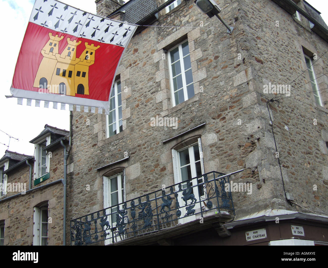 France, Brittany, Dinan old castle dipicted on a flag Stock Photo - Alamy