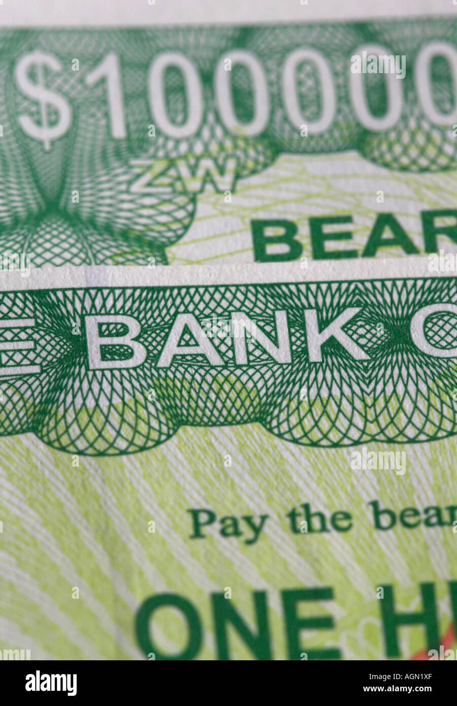 Zimbabwe bank notes hi-res stock photography and images - Alamy