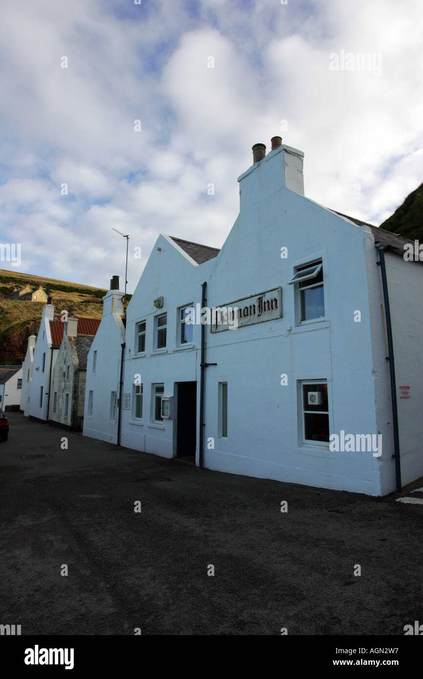 The village of Pennan, Aberdeeenshire Stock Photo - Alamy
