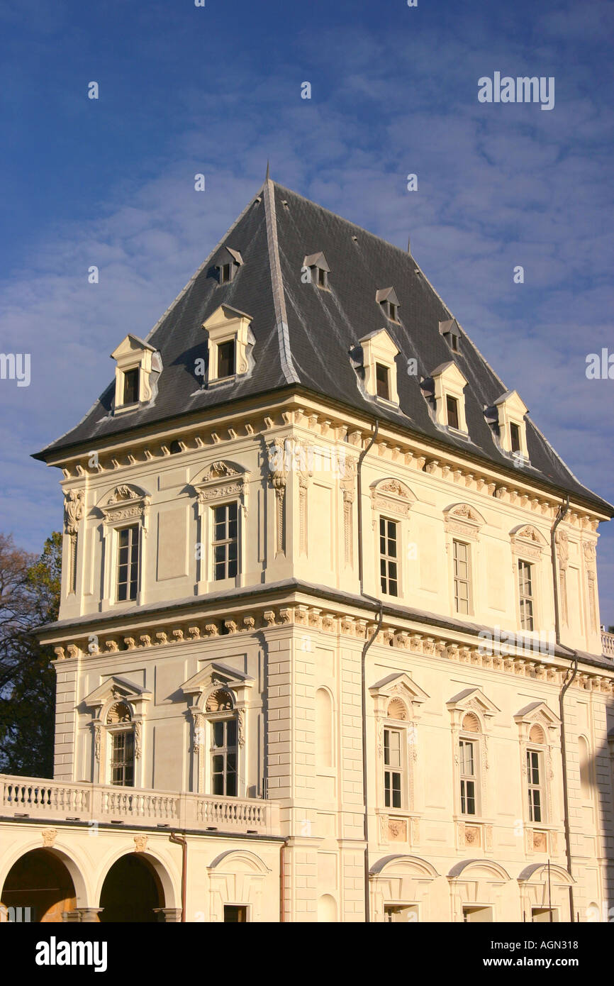 Castello del Valentino Facolta di Architettura in Parco del Valentino ...