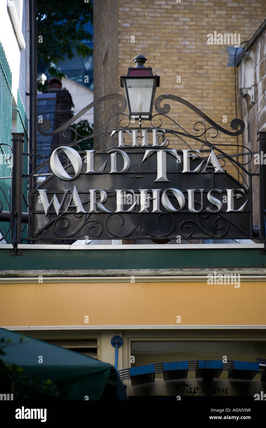 The Old Tea Warehouse Creechurch Lane London Stock Photo - Alamy