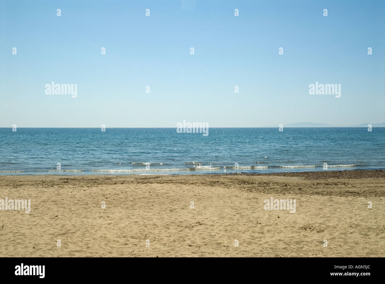 Bathing beach italian riviera hi-res stock photography and images - Alamy