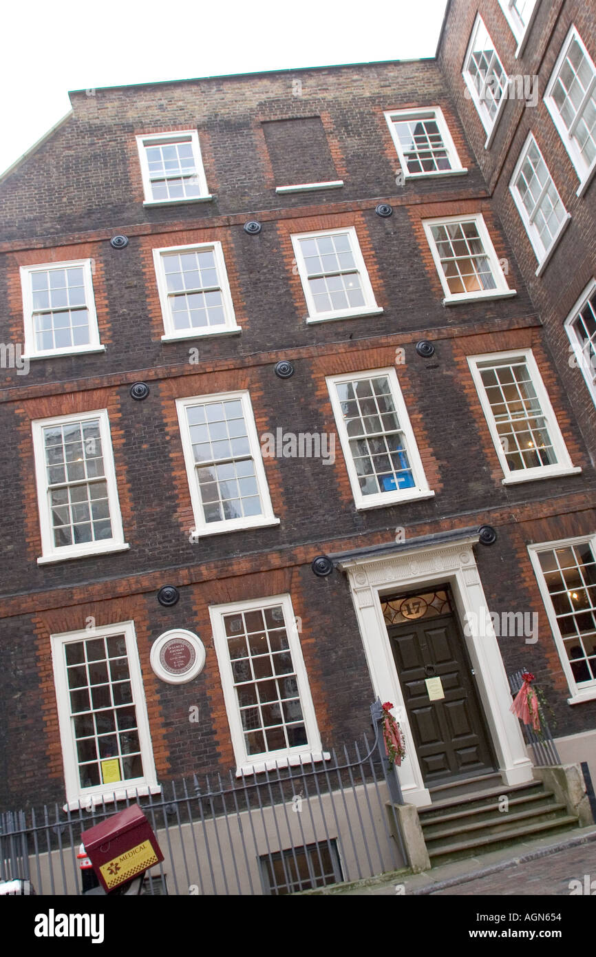 Dr johnsons house museum hi-res stock photography and images - Alamy