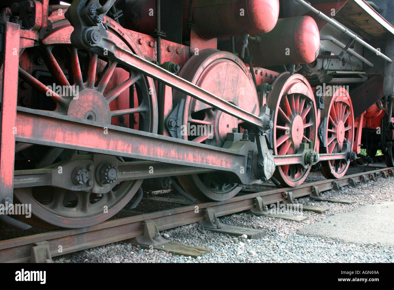 Locomotive engine drive wheels hi-res stock photography and images - Alamy