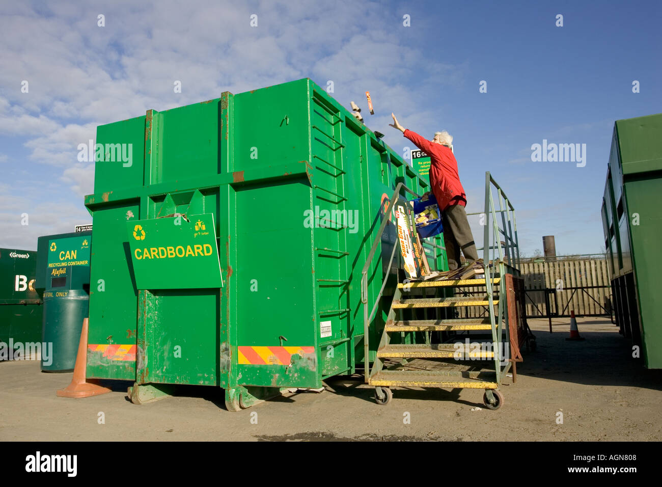 Recycling cardboard Household Waste Centre Wingmoor Farm Cory ...