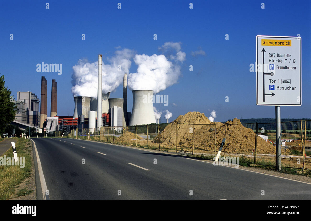 Neurath power station of the rhenish hi-res stock photography and ...