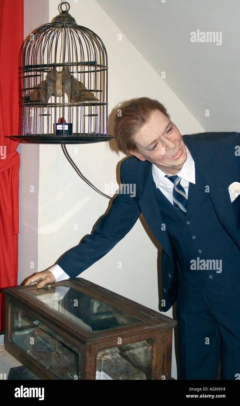 The American Dime Museum in Baltimore, Maryland celebrated oddities and ...