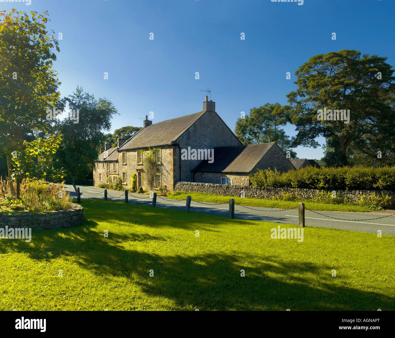 village green alstonefield peak district national park staffordshire ...