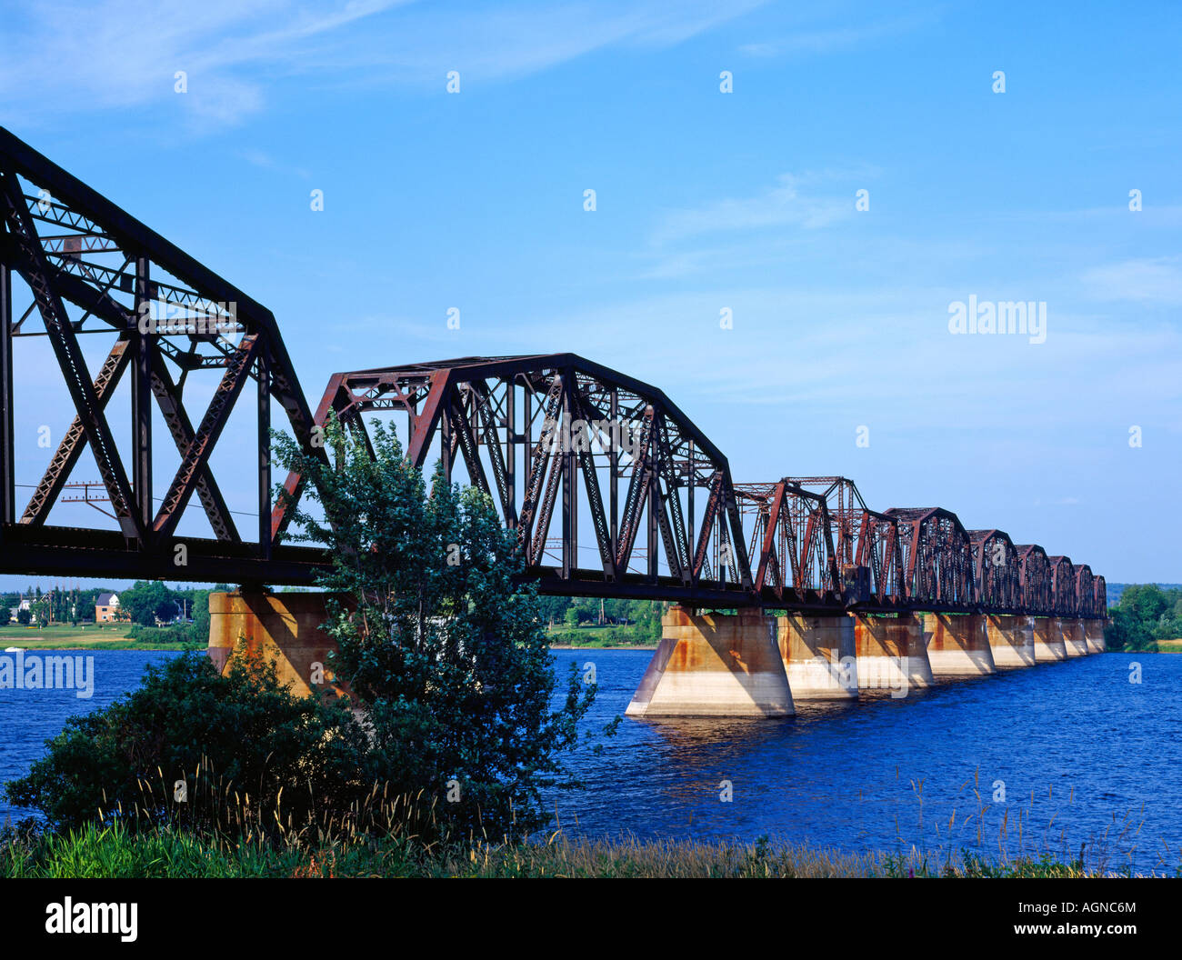 Fredericton bridge hi-res stock photography and images - Alamy