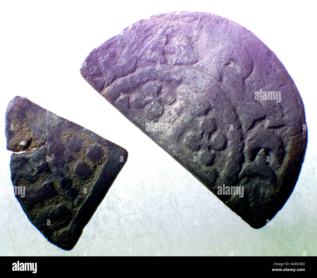 medieval cut halfpenny and farthing Stock Photo - Alamy