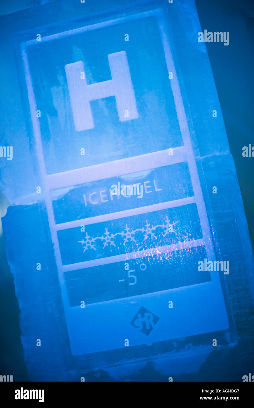Igloo hotel sign hi-res stock photography and images - Alamy