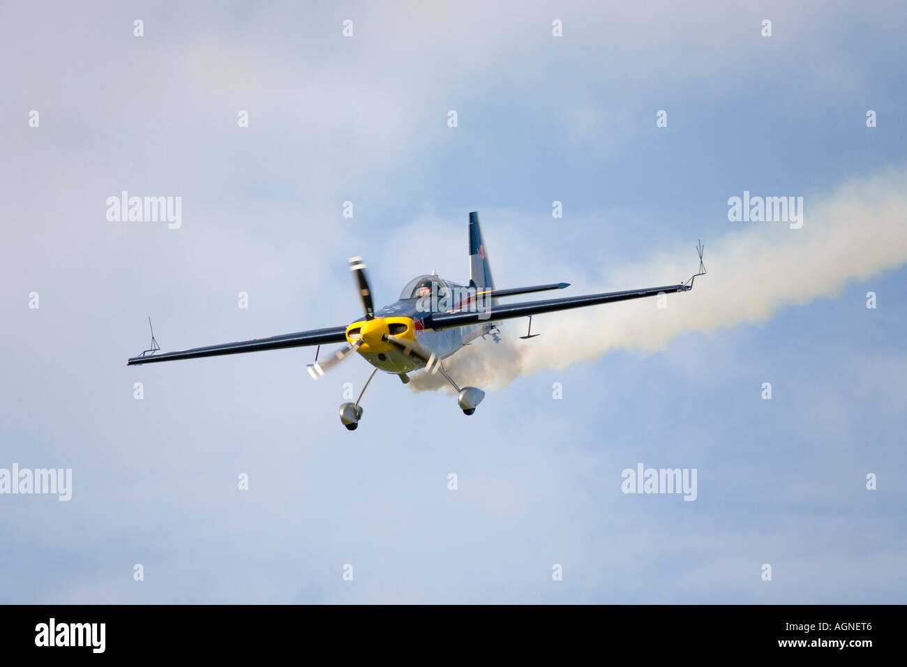 Zivko edge 540 hi-res stock photography and images - Alamy