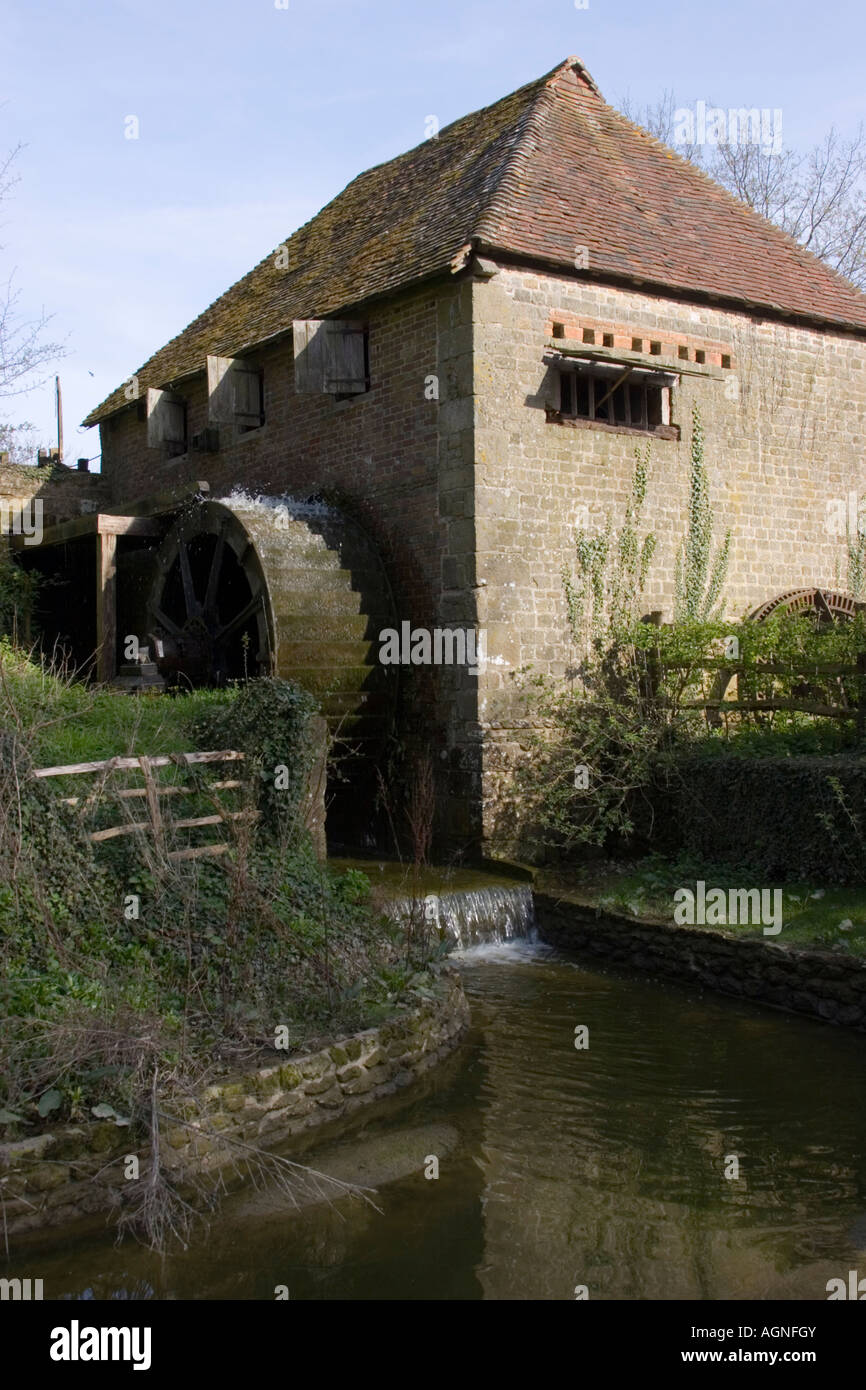 Traditional mill and water wheel Stock Photo - Alamy