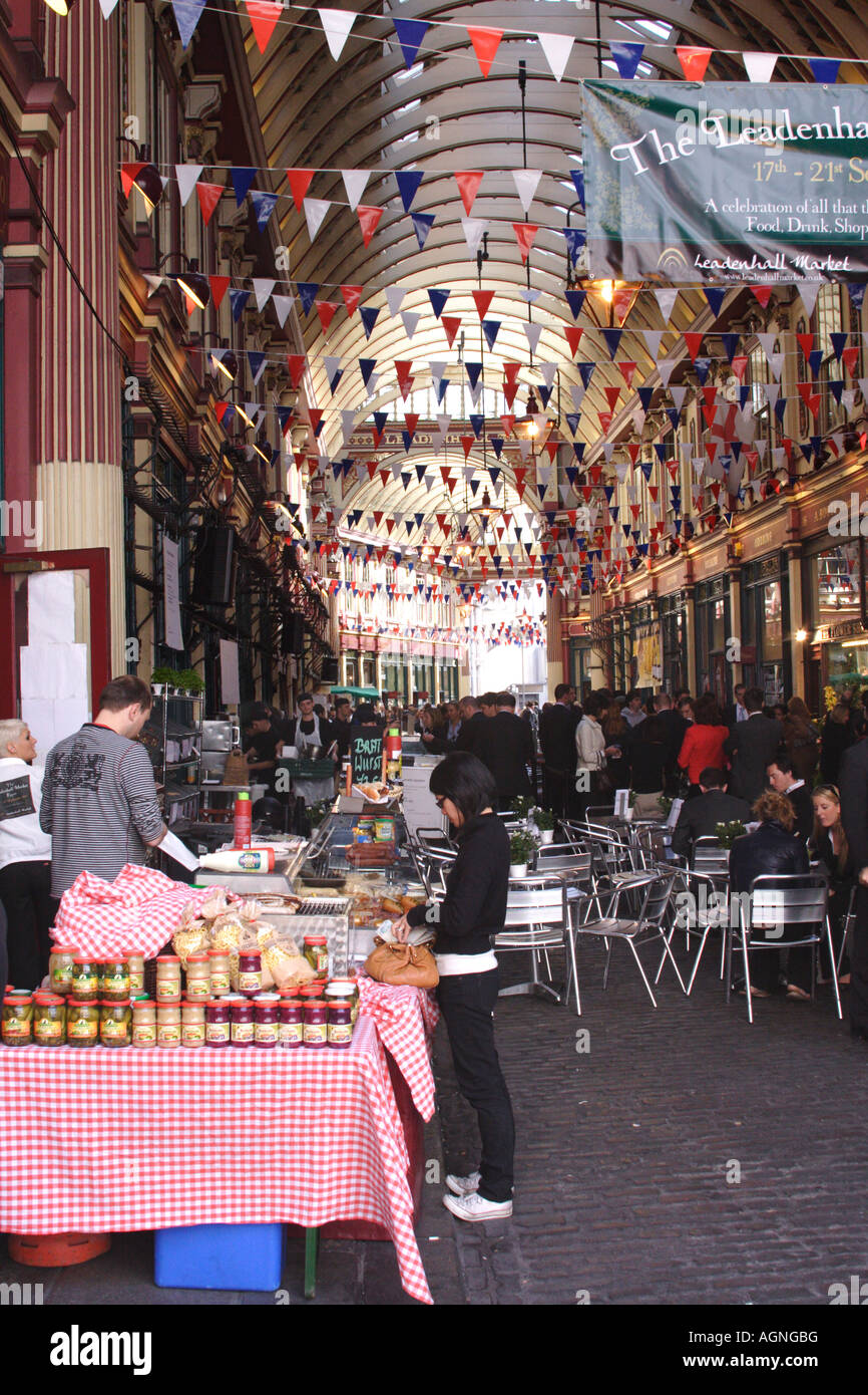 London september 2007 hi-res stock photography and images - Alamy
