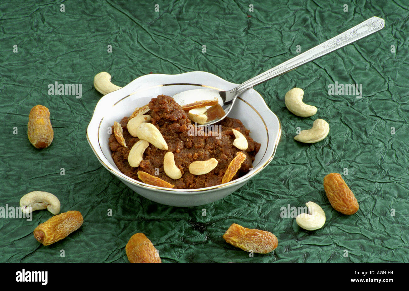 Dryfruits hi-res stock photography and images - Alamy