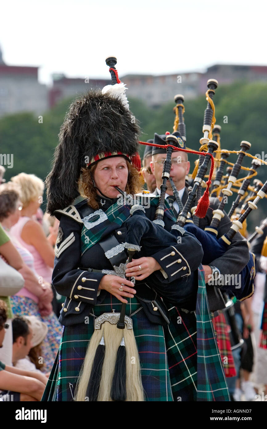 Female Piper Pipefest 2005 Edinburgh Scotland UK Stock Photo - Alamy