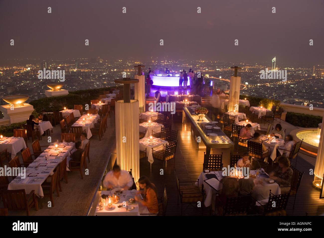 Sirocco sky bar hi-res stock photography and images - Alamy