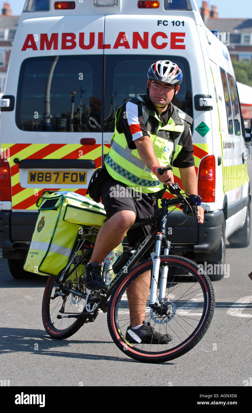 Bicycle paramedic England UK Stock Photo - Alamy