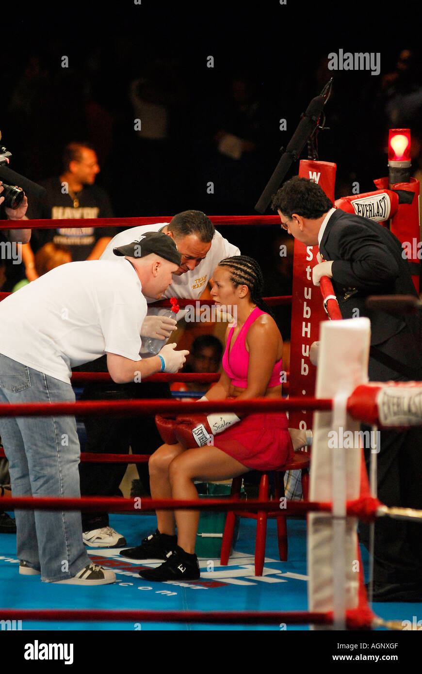 New York August 5 2006 HBO World Championship Boxing at the Theater at ...